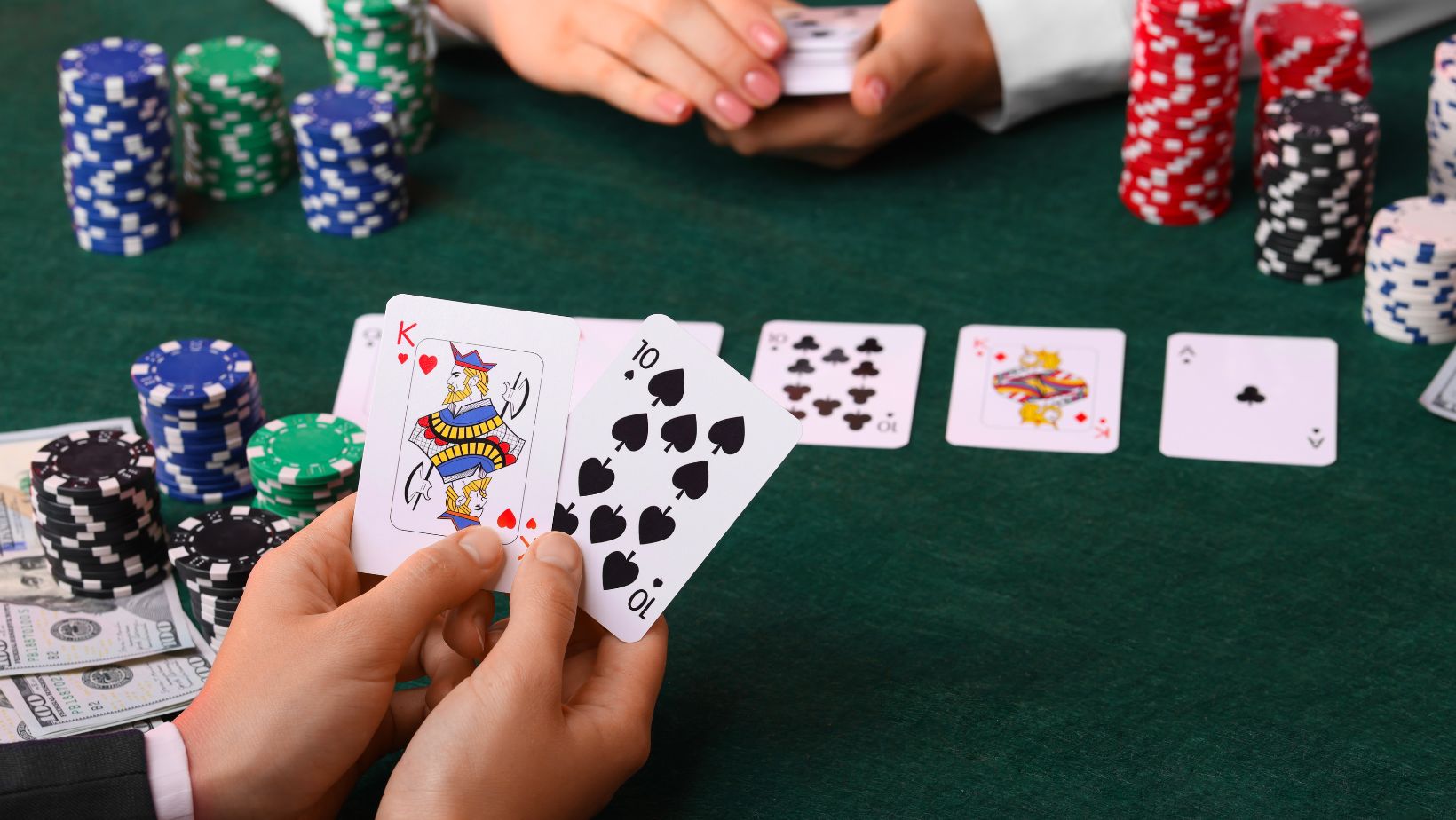 High Stakes Finance: Managing Risk Like a Professional Gambler - Shopnaclo