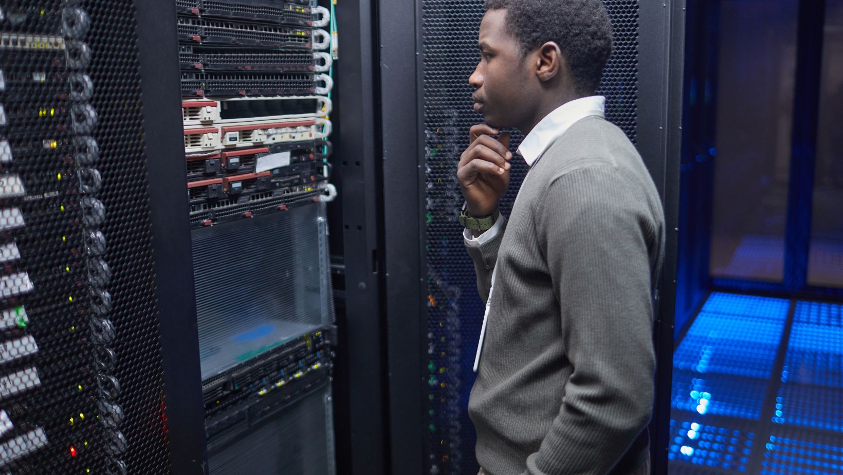 How to Sell Data Center Equipment: A Secure Guide to Maximum Returns - Shopnaclo